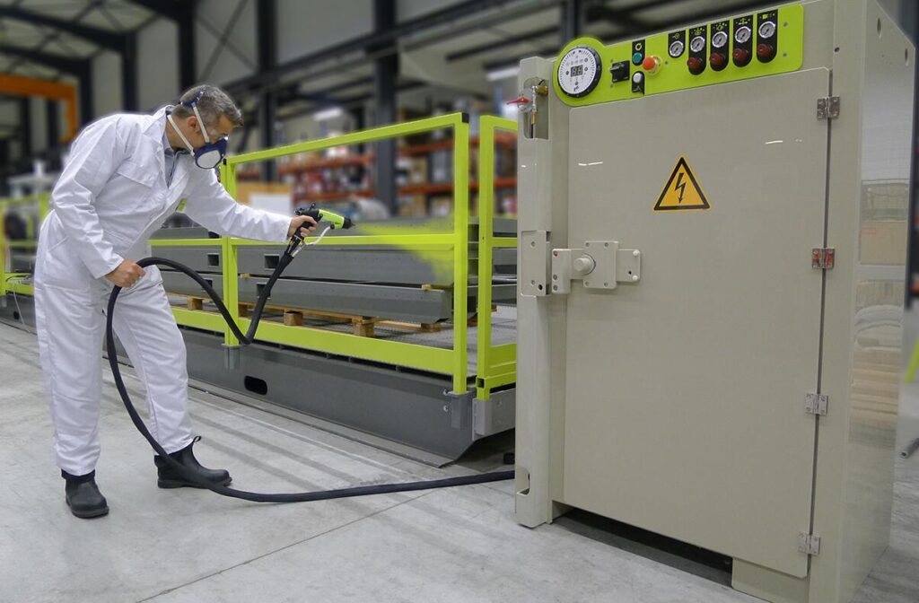 Sames Isocube Insulating Box | Famis | Coating equipment.